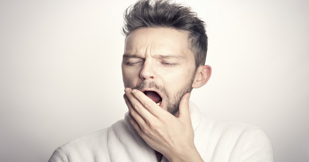 Excessive Daytime Sleepiness (EDS): Causes, symptoms, and effective ...